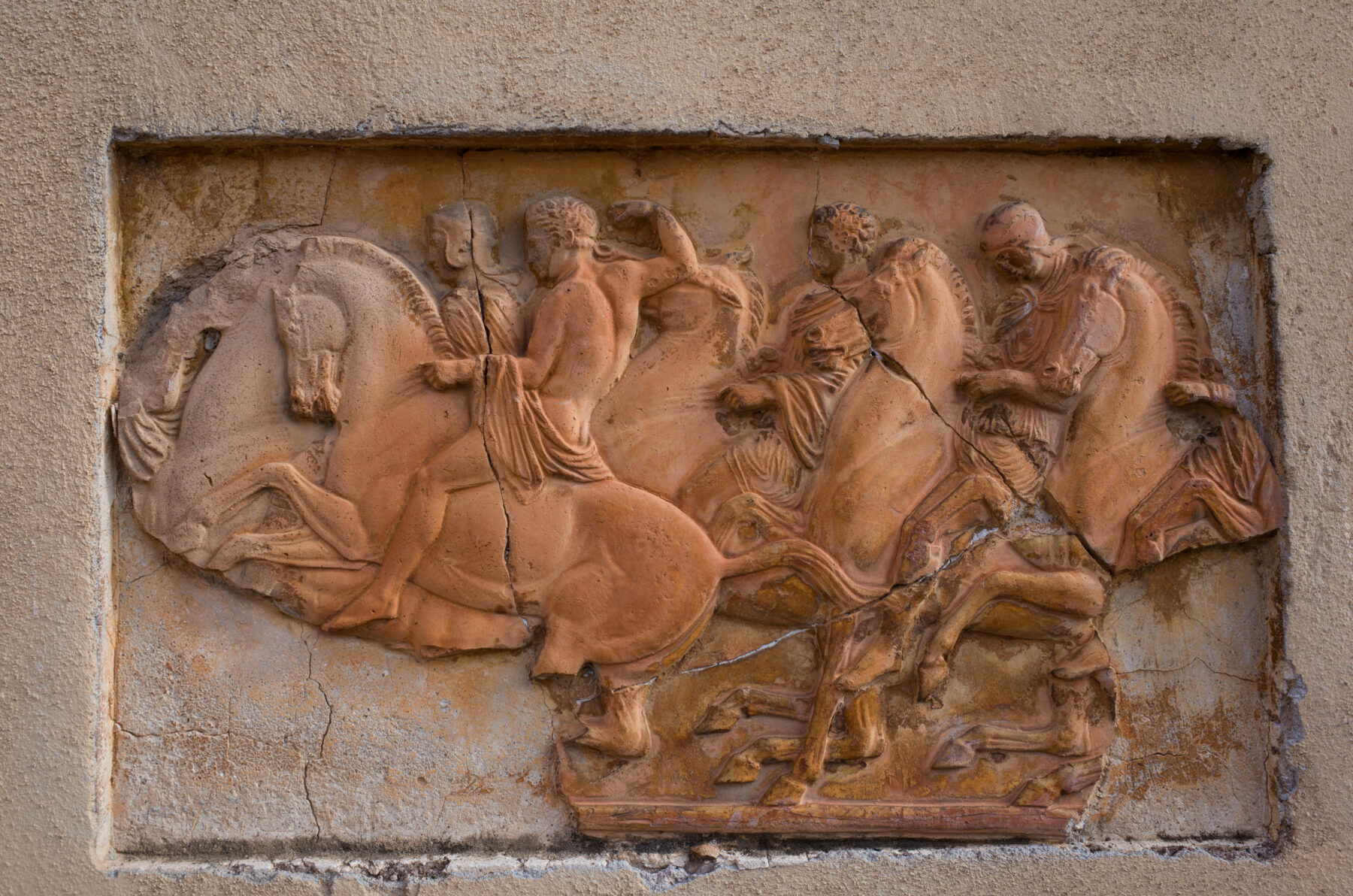 Salvete discipuli discipulaeque, salvete parentes! – HSG Eberbach